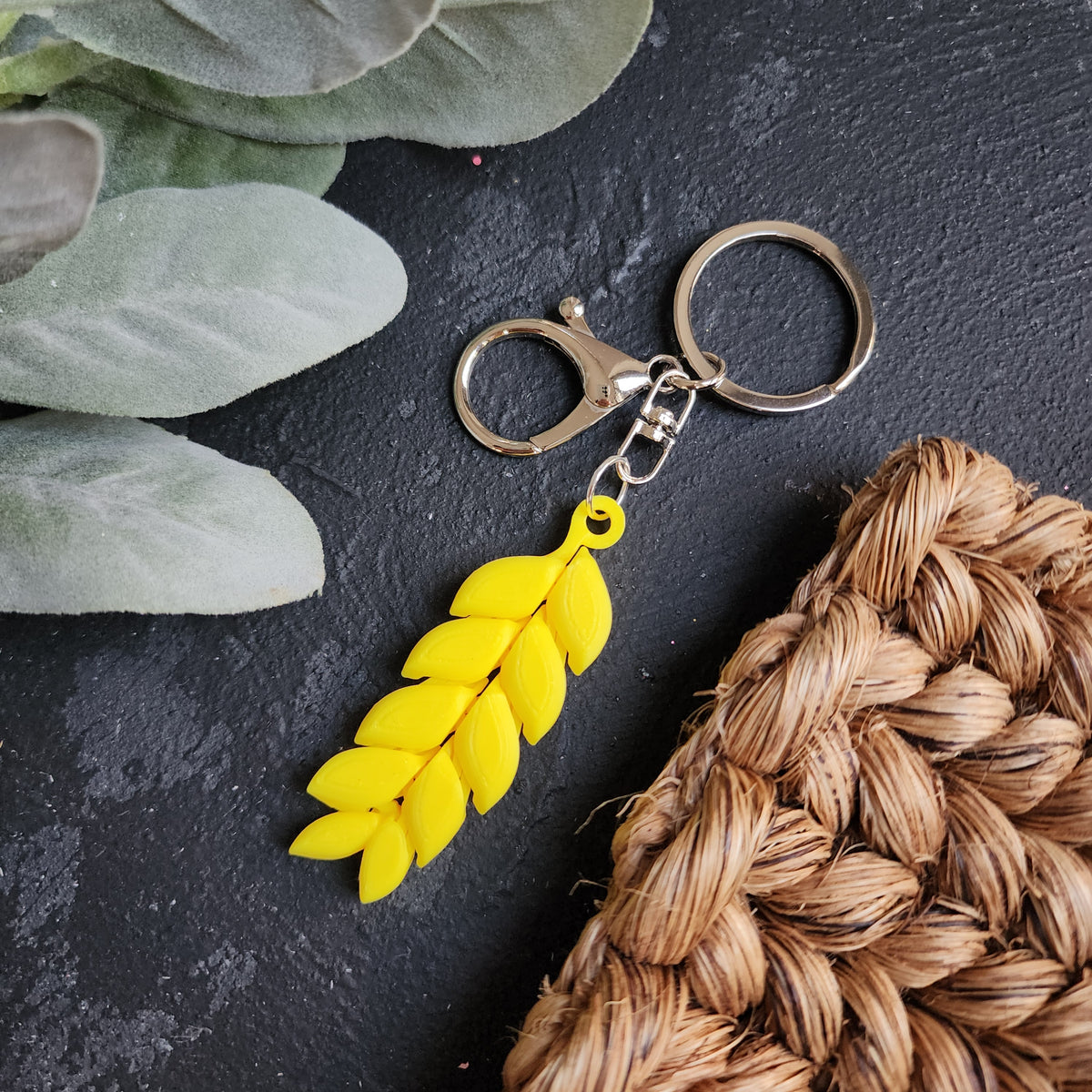 3d printing "Wheat" flexi keychain – LuxyBows